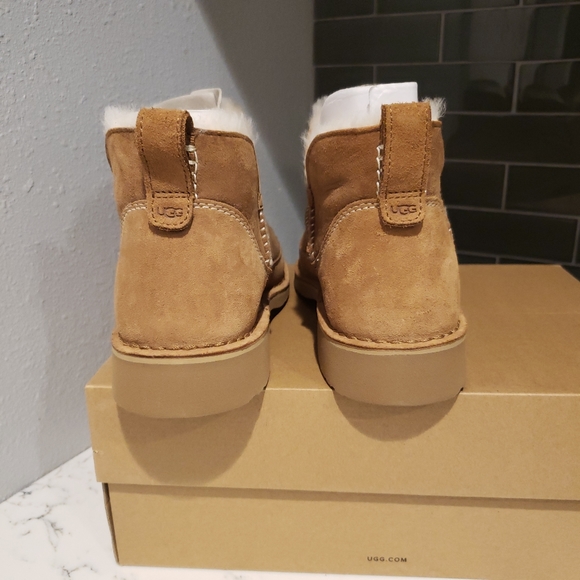 UGG | Shoes | Ugg Melrose Chesnut Boots | Poshmark